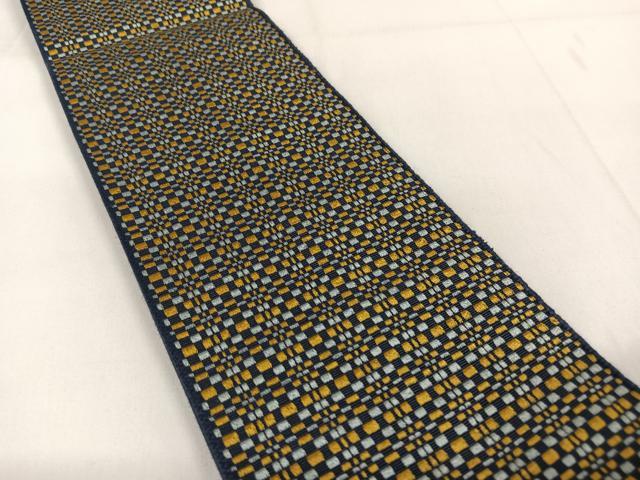 平和屋着物●男性　本場筑前博多織　両面　角帯　幾何学文様　証紙付き　正絹　逸品　DAAY0332ob 平和屋着物○男性 本場筑前博多織 両面 角帯 変わり市松文 正絹 逸品