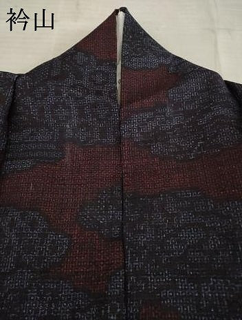 平和屋着物●本場結城紬　重要無形文化財　80亀甲　雲重ね吉祥花文　正絹　逸品　AABE6789ck 平和屋着物○本場結城紬 重要無形文化財 80亀甲 雲重ね吉祥花