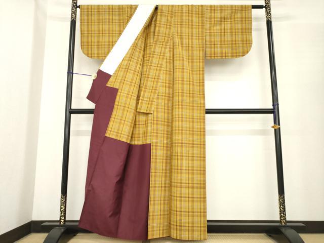 平和屋着物○無形文化財 本場黄八丈 近藤傳 草木染 手織 紬 格子