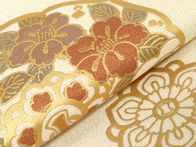 平和屋着物○九寸名古屋帯 鏡裏立波花文 金通し地