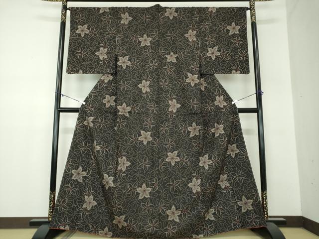 平和屋着物●本場大島紬　肥後和子作　純泥染め　手織り　一元7マルキ　エ霞み正倉院花文　証紙付き　正絹　逸品　AABD6422cs 平和屋着物○本場大島紬 肥後和子作 純泥染め 手織り 一元7マルキ