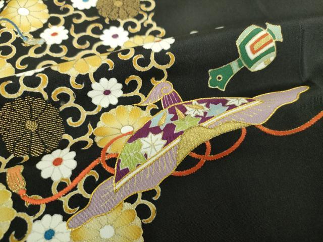 平和屋着物○創業460年・千總 黒留袖 駒刺繍 宝尽くし花文